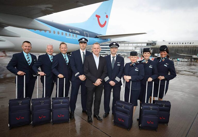 TUI Fly Cabin Crew Requirements and Qualifications - Cabin Crew HQ