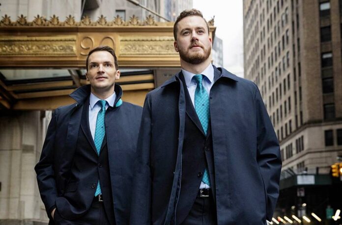 How to Become a Male Flight Attendant - Cabin Crew HQ