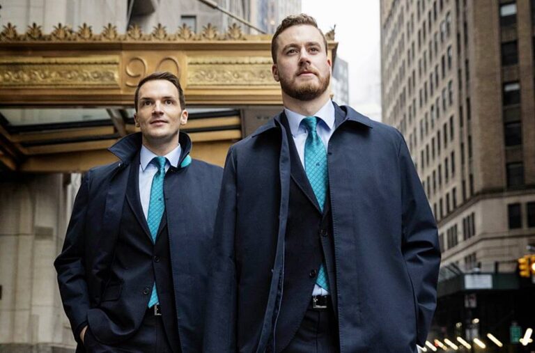 How to Become a Male Flight Attendant - Cabin Crew HQ