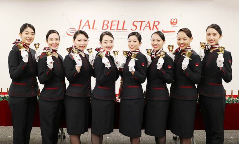 Japan Airlines Flight Attendant Requirements and Qualifications - Cabin ...