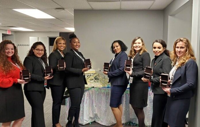 Air Wisconsin Flight Attendant Uniform - Cabin Crew HQ