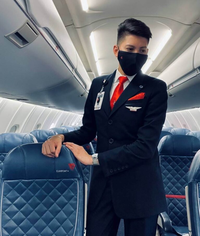 How to Become a Male Flight Attendant - Cabin Crew HQ