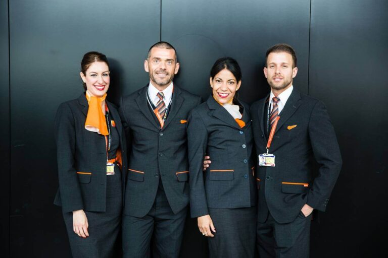 EasyJet Flight Attendant Requirements and Qualifications - Cabin Crew HQ