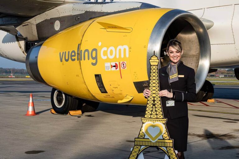 Vueling Cabin Crew Requirements and Qualifications - Cabin Crew HQ