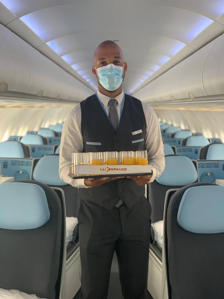 La Compagnie Flight Attendant Requirements and Qualifications - Cabin ...