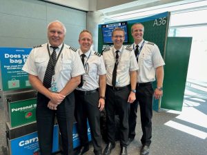 Frontier Airlines Pilot Salary and Benefits - Cabin Crew HQ